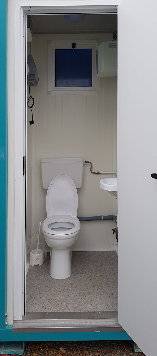 WC-Box oder Toiletten-Container - Baumaschinen neu und gebraucht kaufen